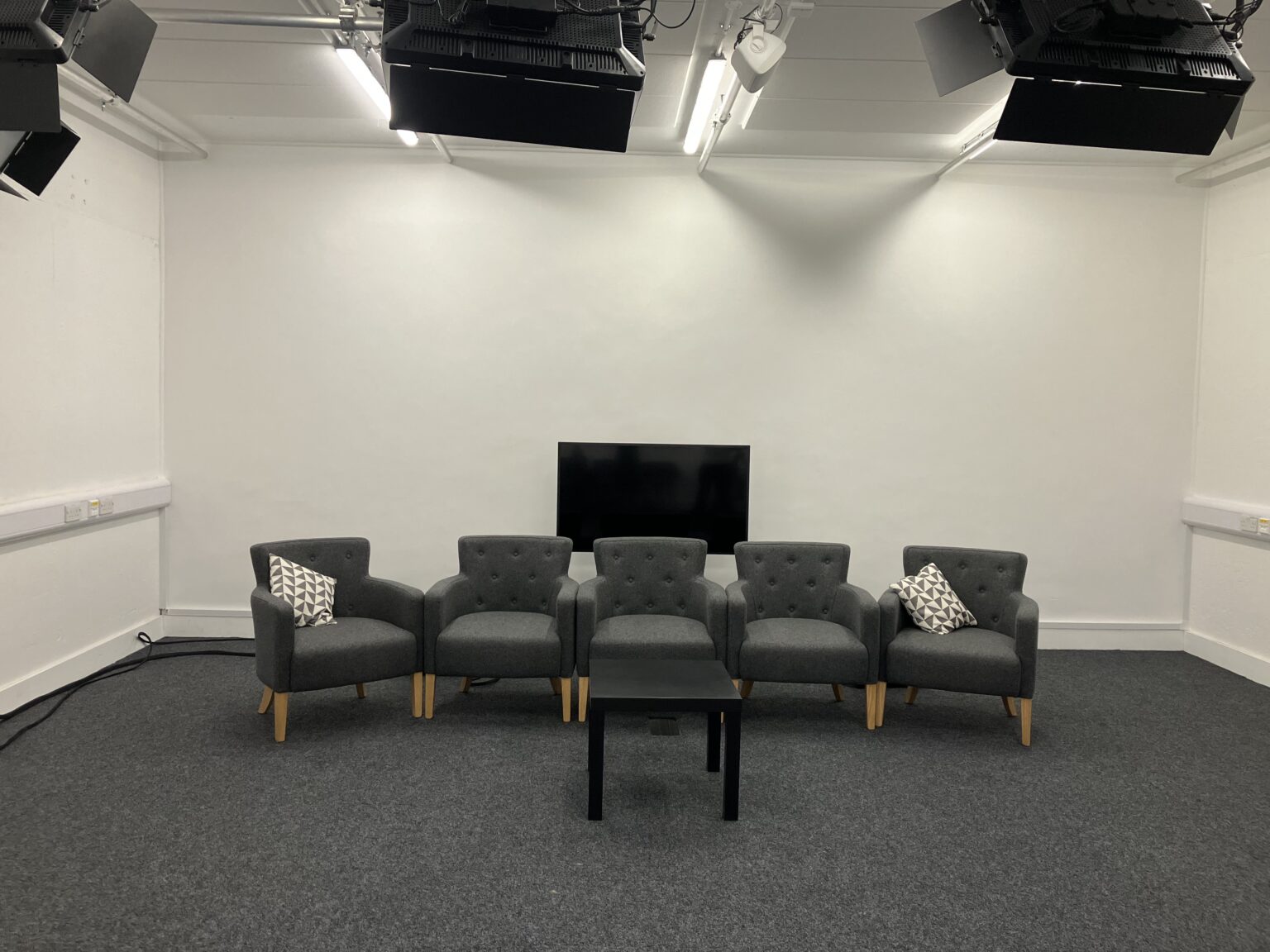 The Digital Studio and Podcast Booth | 10 Union Street, London Bridge ...